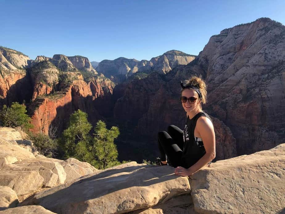 The ULTIMATE Angels Landing Guide for First-timers - The Homebody Tourist