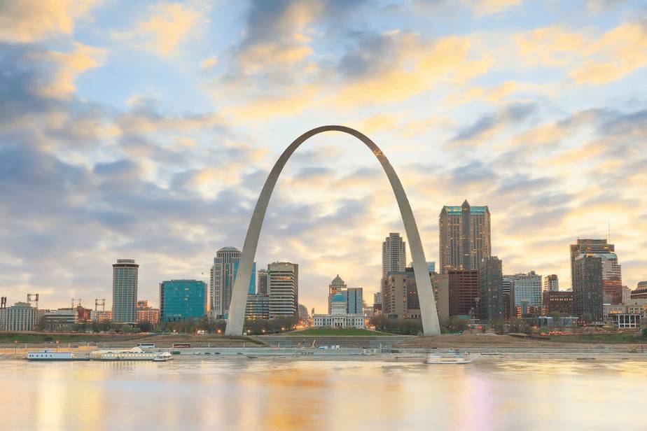 St. Louis Weekend Trip: An Adventurous 3-Day Itinerary - The Homebody ...