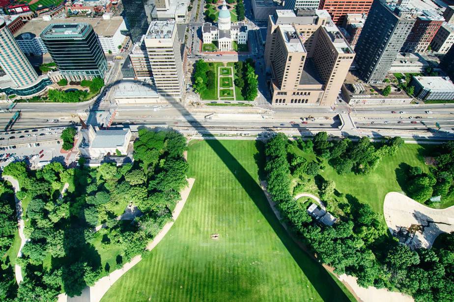 St. Louis Weekend Trip: An Adventurous 3-Day Itinerary - The Homebody ...