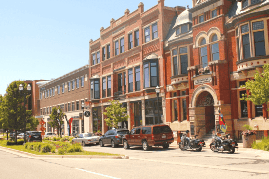 One Weekend In Muskegon, MI: A 3-day Summer Itinerary - The Homebody ...