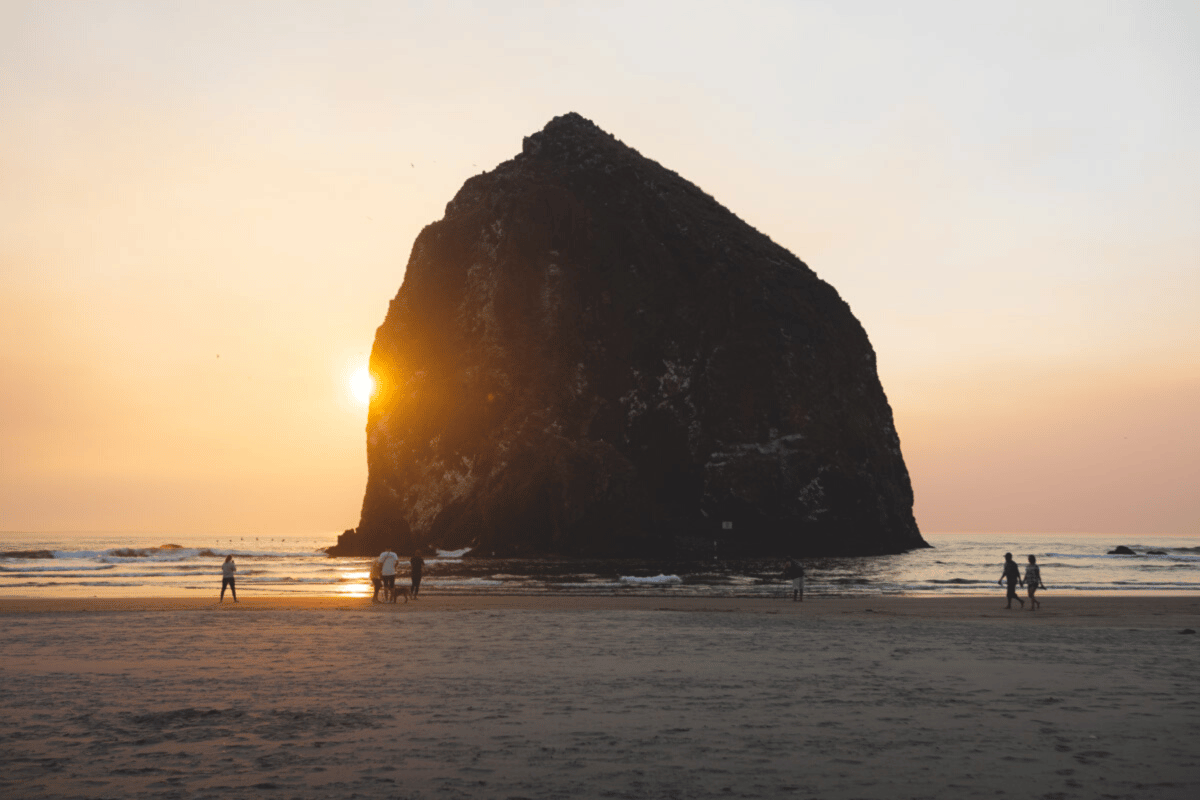 14 Weirdly Wonderful Places in Oregon - The Homebody Tourist