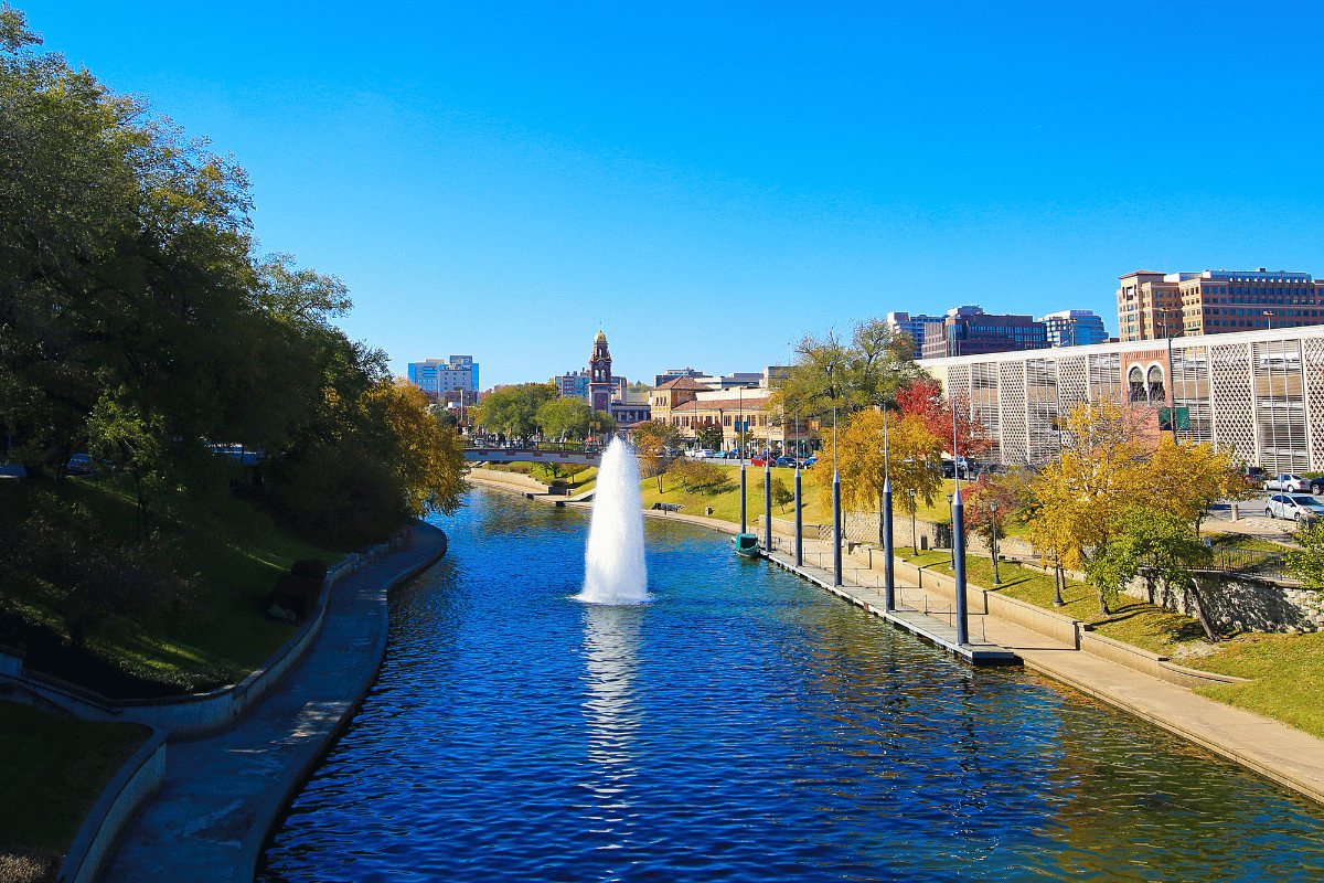 Kansas City, MO Weekend Trip: A 3-day Kansas City Itinerary from a ...