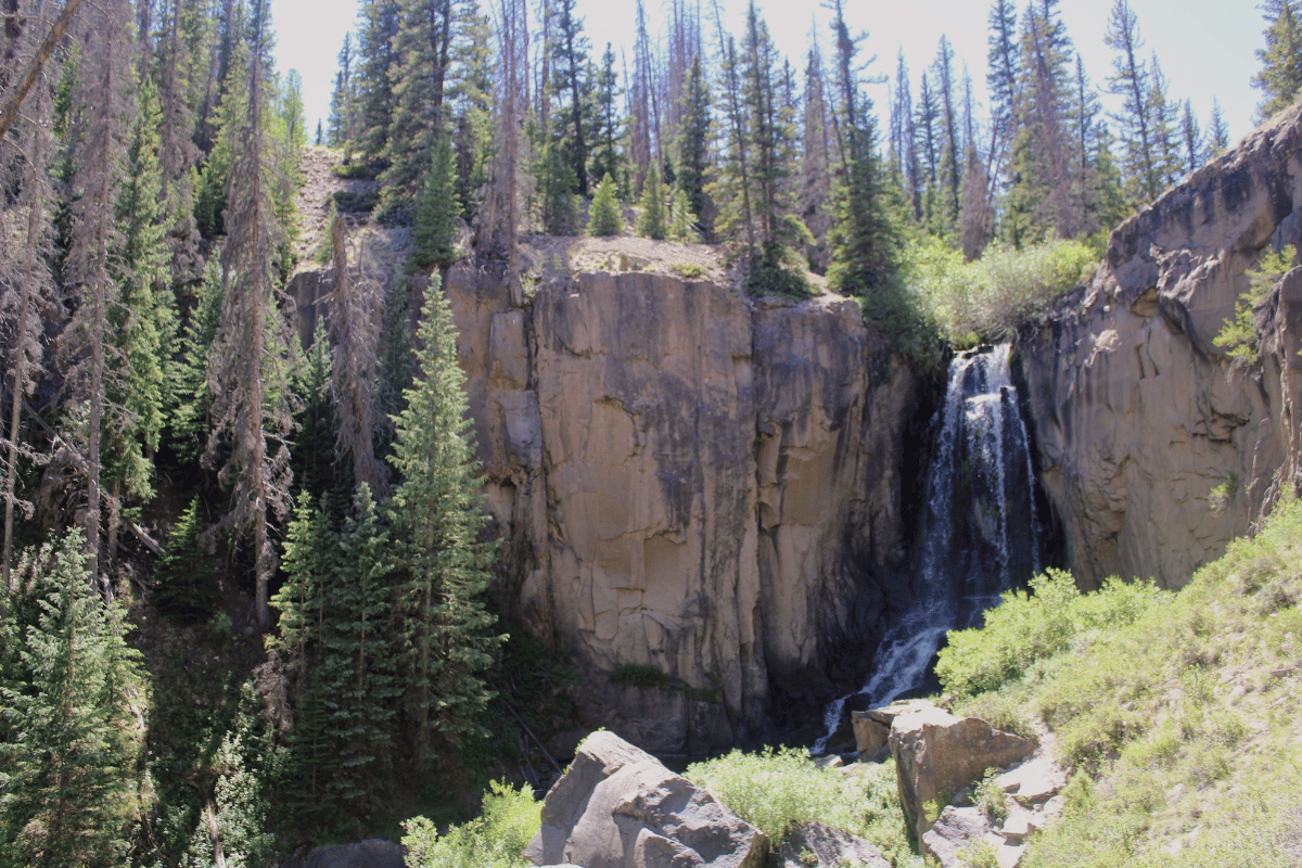 The Most Breathtaking Colorado Waterfall Hikes - The Homebody Tourist